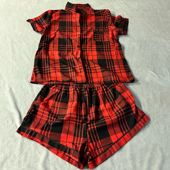 Victoria's Secret | Intimates & Sleepwear | Plaid Pyjama Set | Poshmark